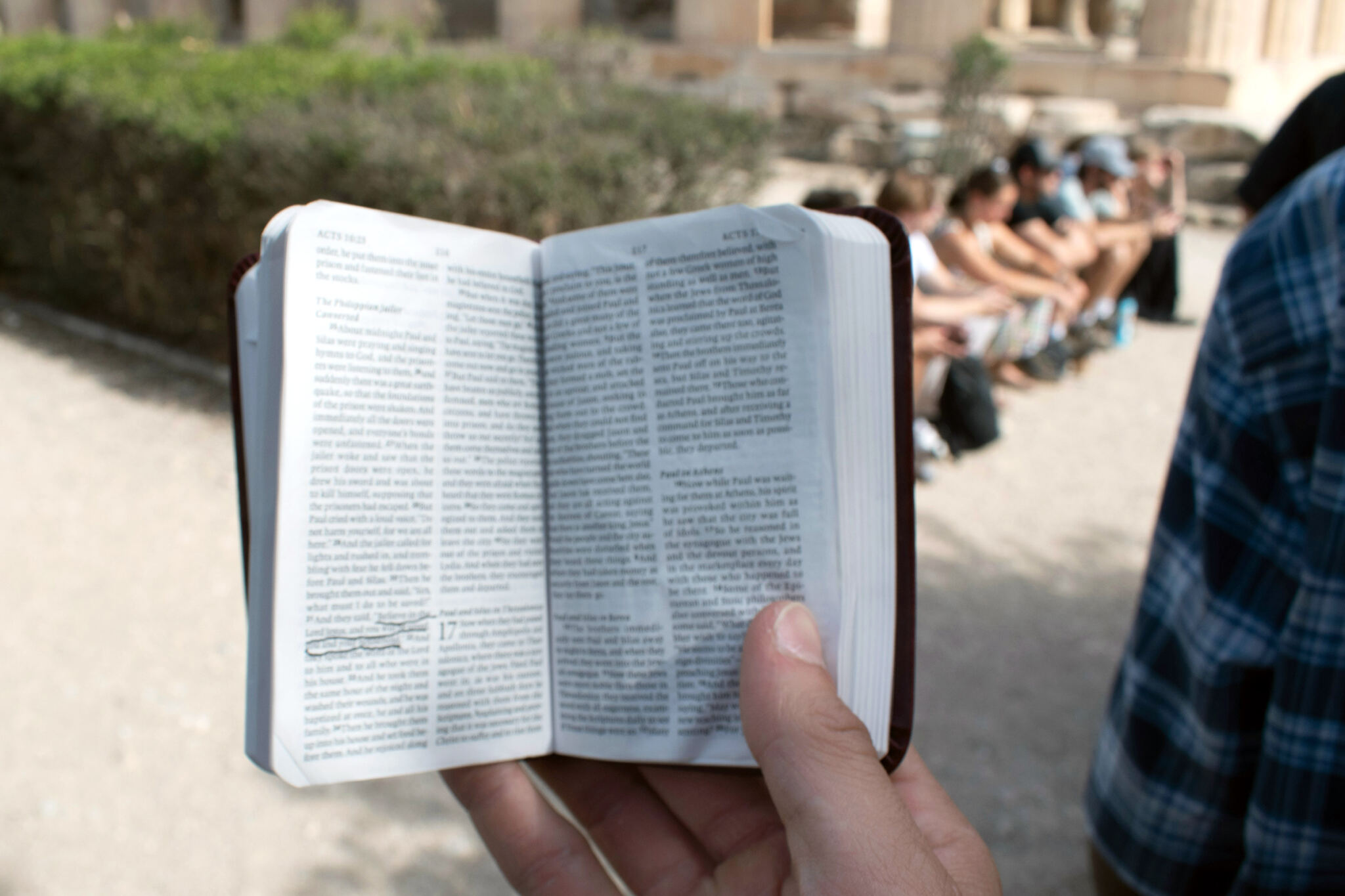 40 Bible Verses to Encourage Missionaries: Scriptures for Reassurance ...
